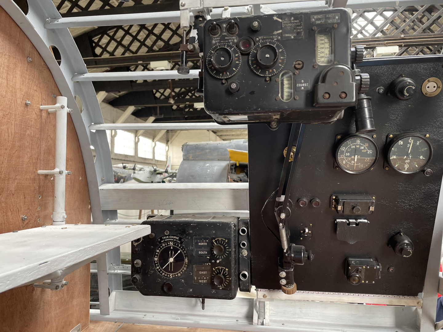 Navigation Instruments 1 TM Image Library English navigation-instruments-1-tm-image-library-english